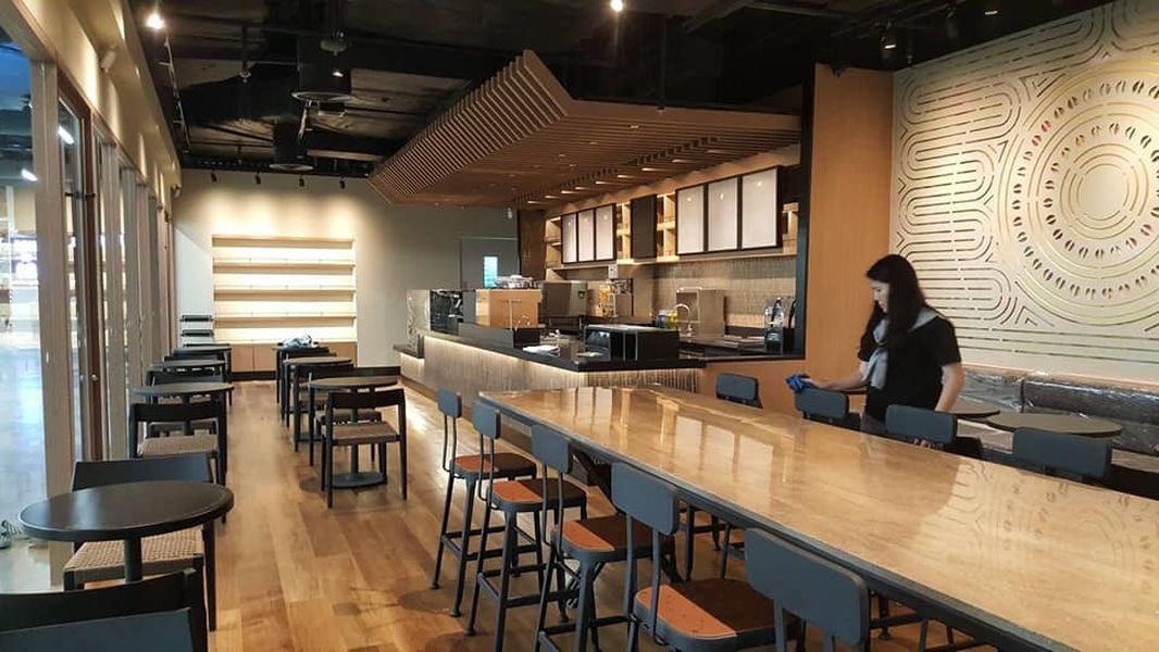 Starbucks MRT Chatuchak Exit 2 & 3 - หน้าแรก